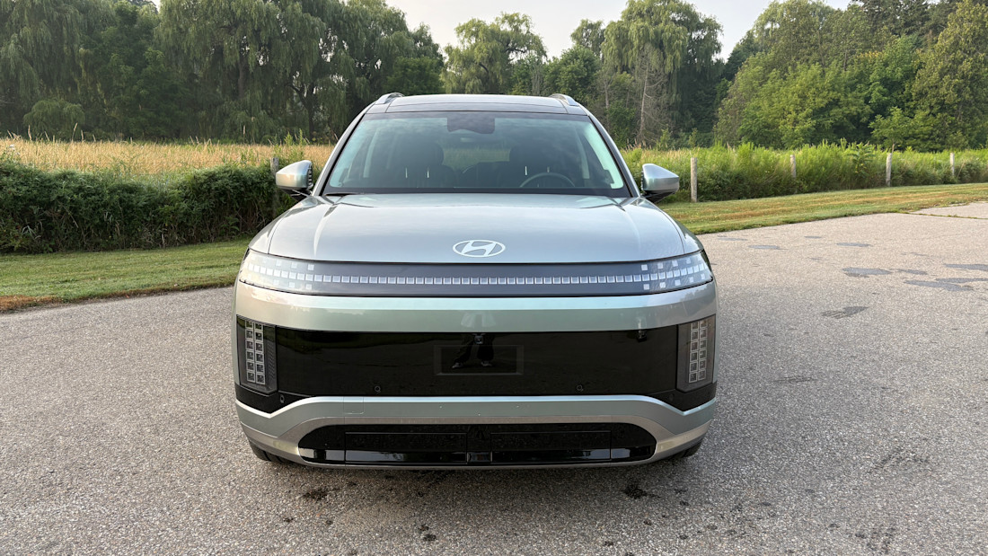 2026 Best Mid-Size SUV: Hyundai Ioniq 9 - AutoTrader.ca