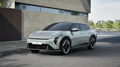 Kia EV4 Sedan Bringing 201 HP, 531 KM of Range to Canada in Early 2026 ...