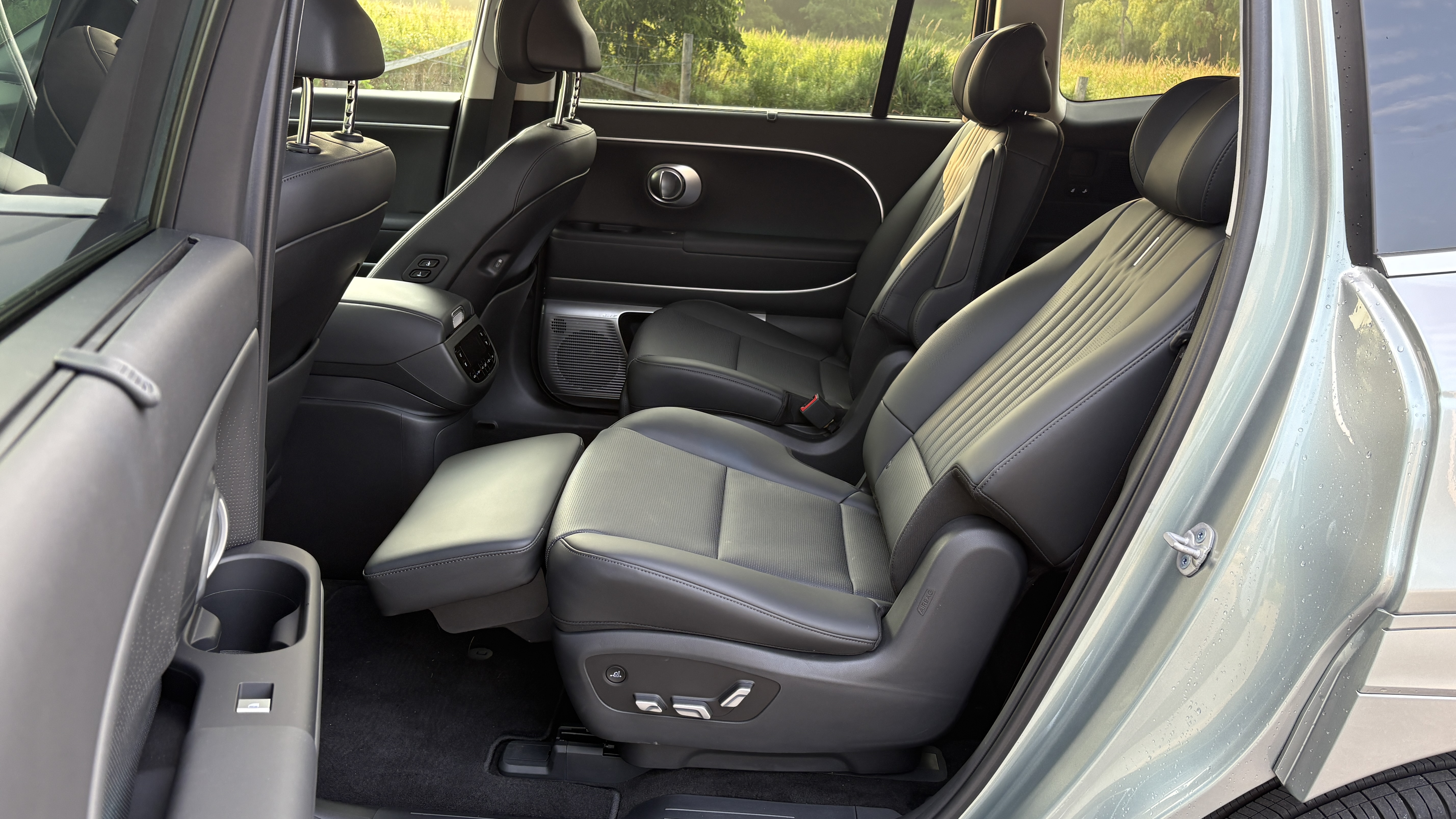 2026 Best Mid-Size SUV: Hyundai Ioniq 9 - AutoTrader.ca