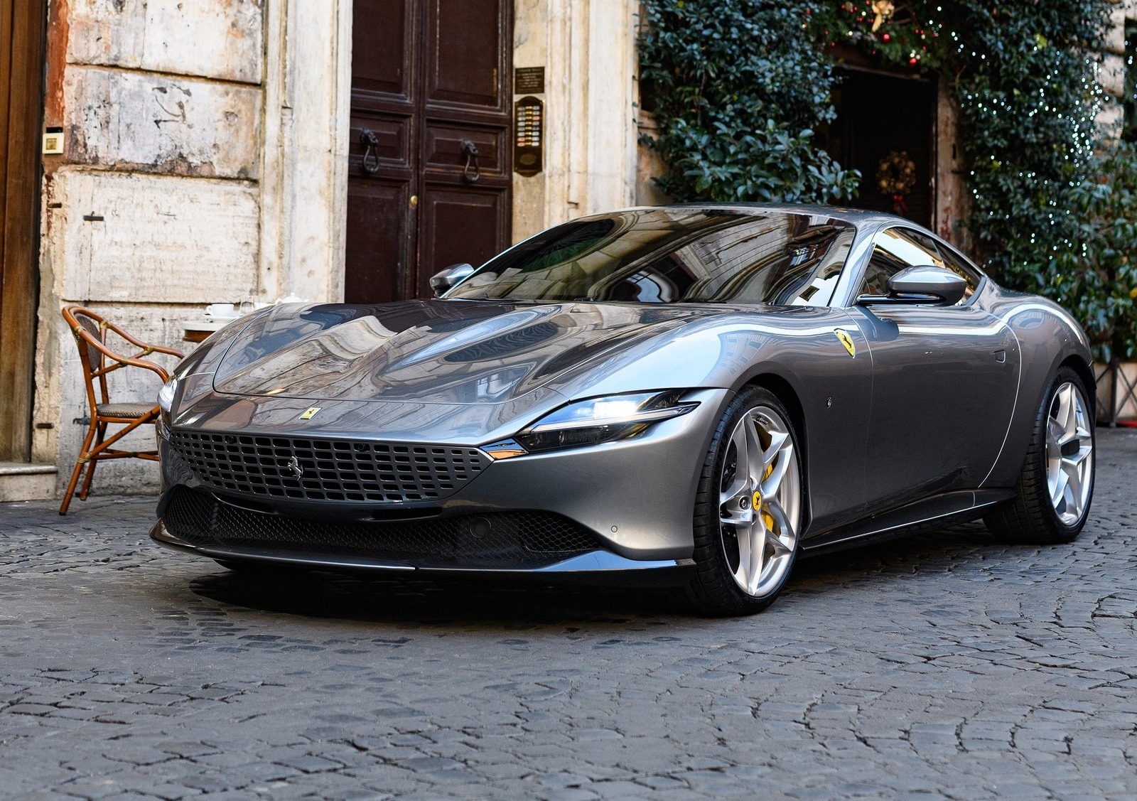 Ferrari Roma - Info, prix, alternatives Autoscout24