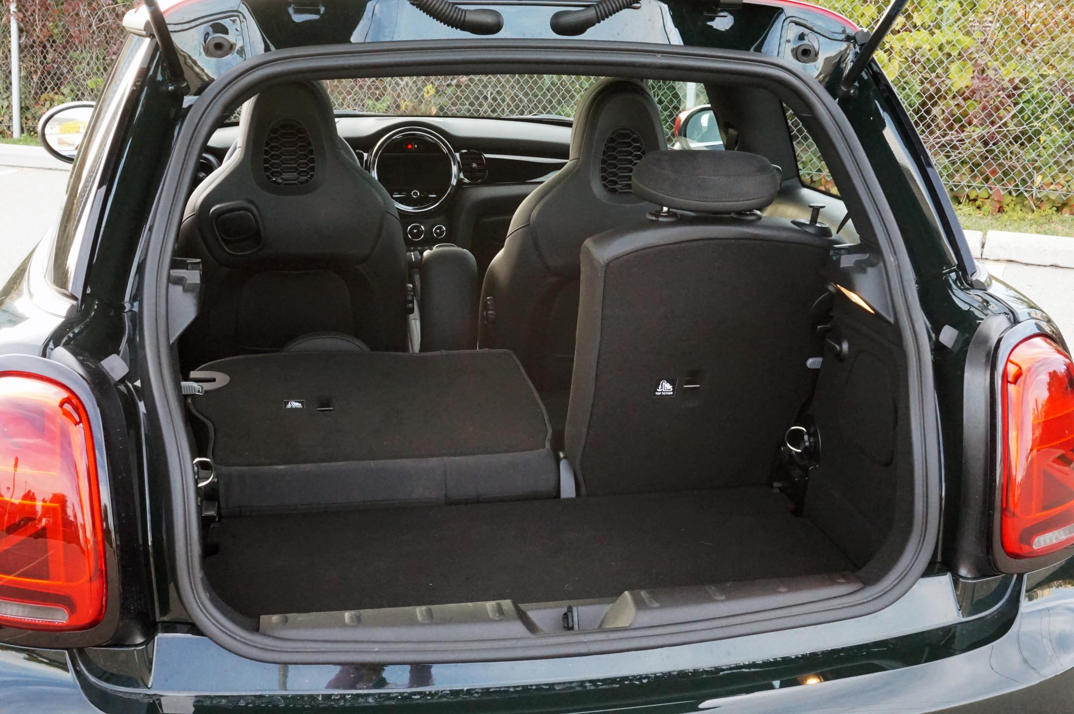 2023 Mini Cooper JCW Review - AutoTrader.ca