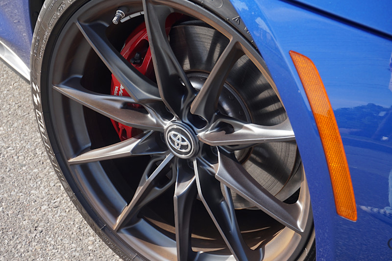 2025 Toyota GR Supra Review + Video - AutoTrader.ca