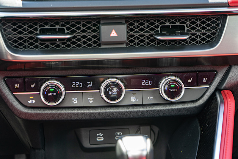 2025 Acura ADX Review - AutoTrader.ca