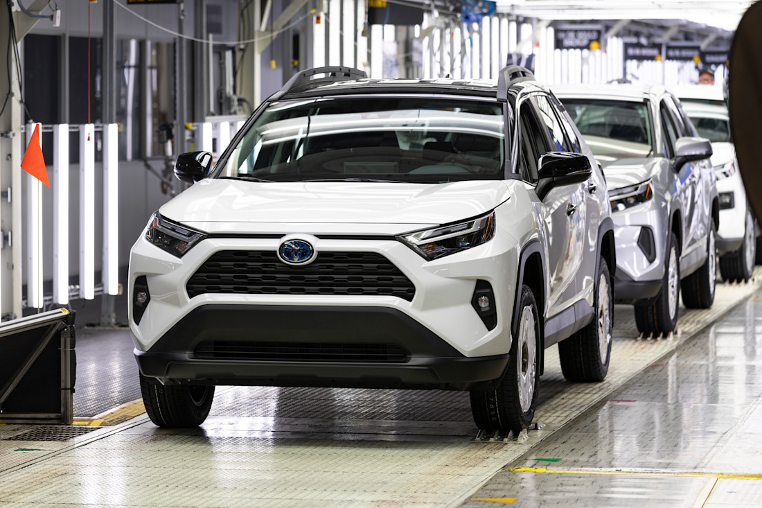 Made in Canada: What Cars Are Manufactured in Canada? - AutoTrader.ca