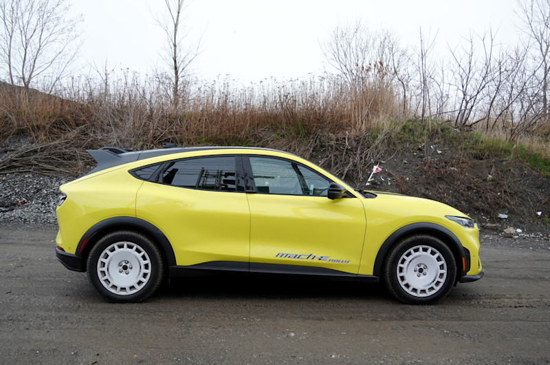 Ford Mustang Mach-E Rally 2025 : essai routier - AutoHebdo.net