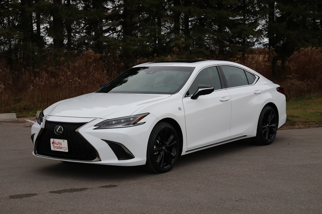 2025 Lexus ES 350 Review - AutoTrader.ca