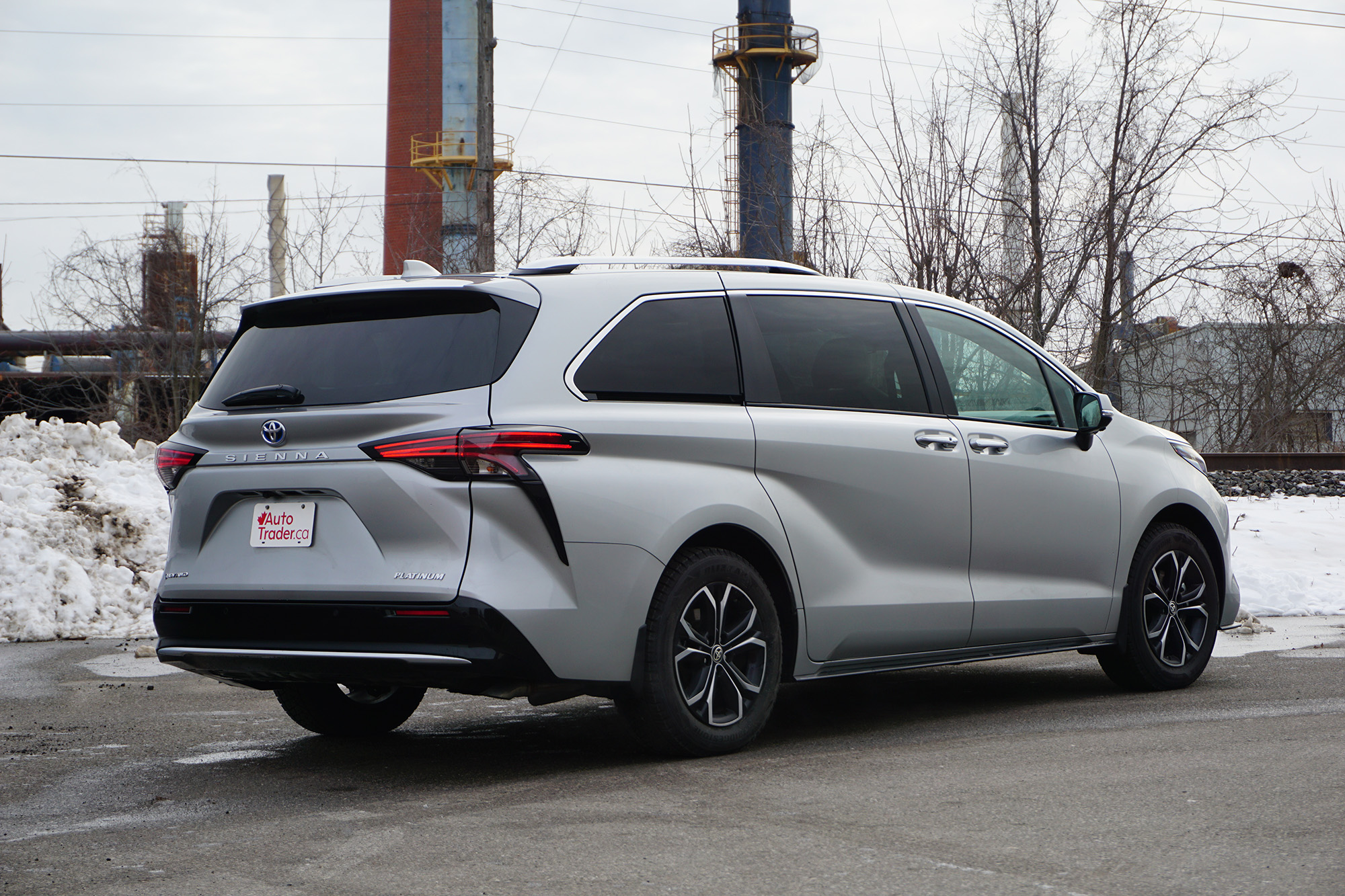 2026 Best Minivan: Toyota Sienna - AutoTrader.ca
