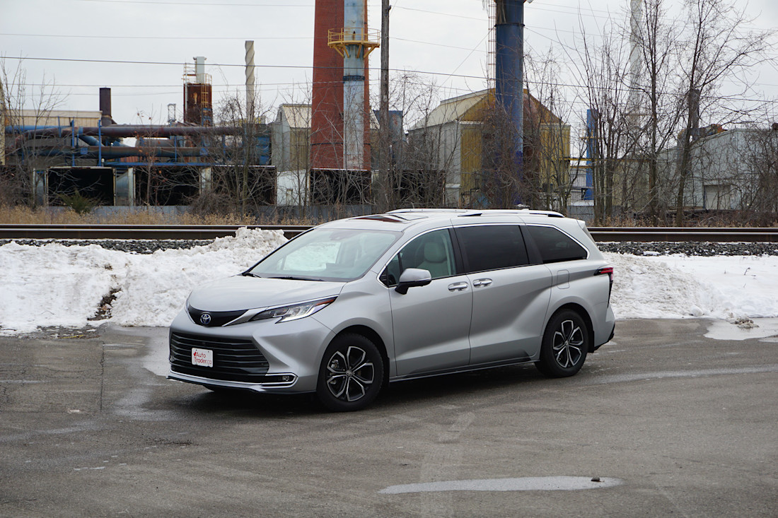 2026 Best Minivan: Toyota Sienna - AutoTrader.ca